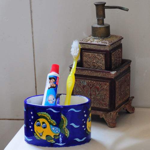 Exclusive Green, Yellow and Turquoise Fish with Blue Base Tooth Paste ...