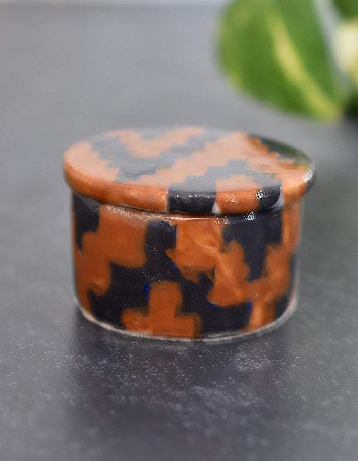 Brown & Black Geometric Mini Box (Round) – NEERJA INTERNATIONAL INC