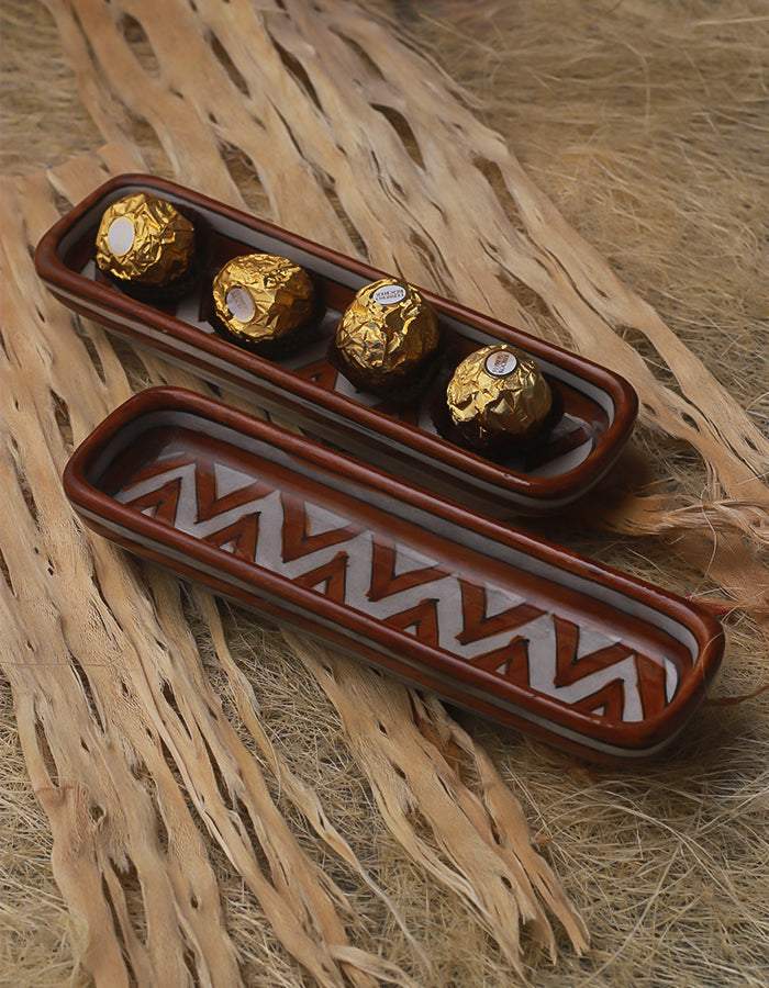 Brown and White Zig Zag Multiutility Pencil Plate 8 inch (Set of 2 pie ...